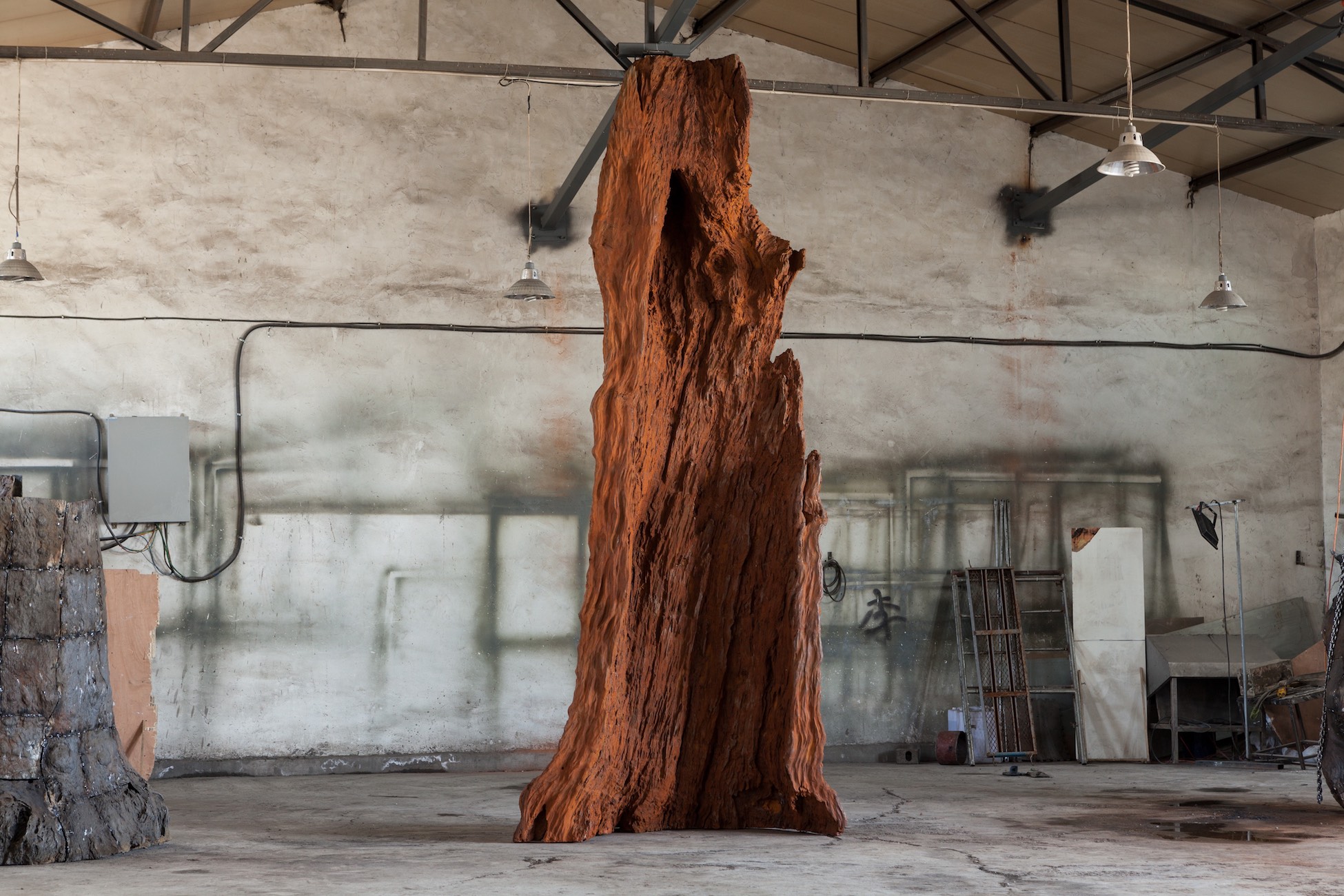In the Shade of Trees #1 Ai Weiwei — The Tree Recomposed | Sculpture Nature